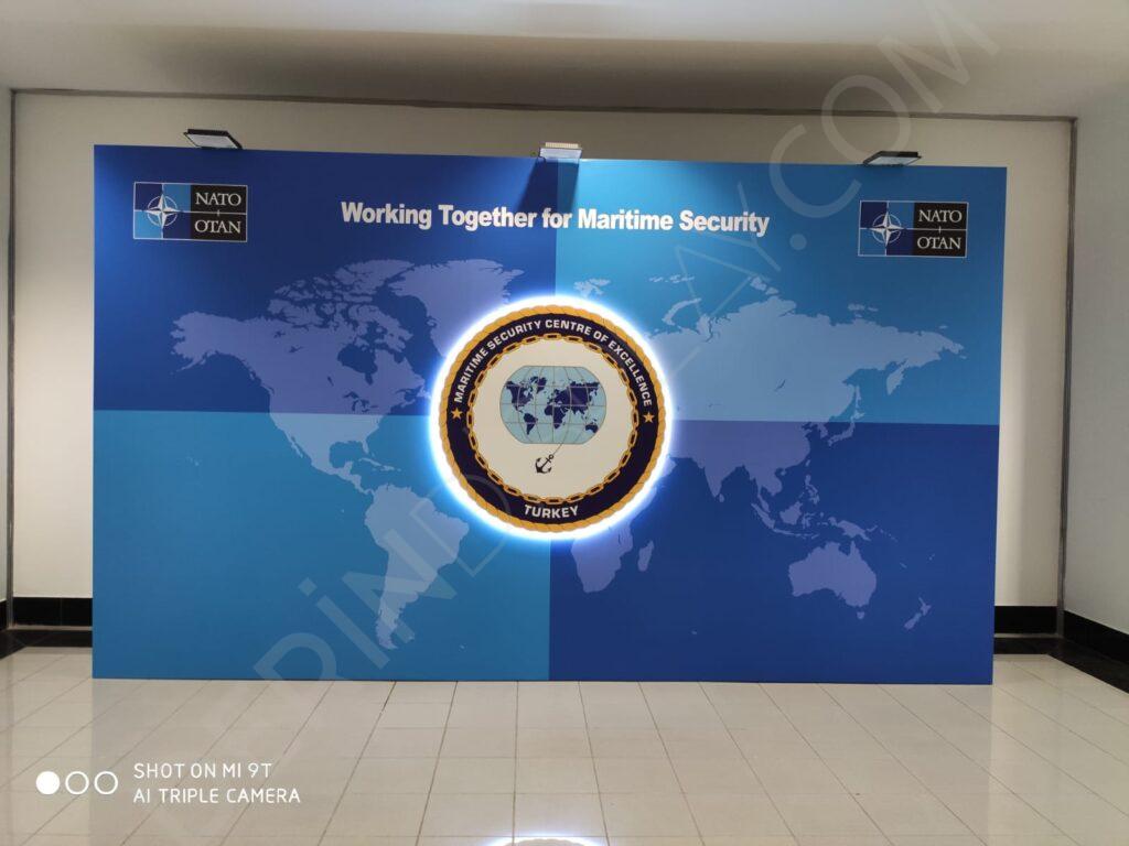 BACKDROP TOTEM STAND 90CM X 230CM - 0212 289 79 13 -Derin Display Reklam